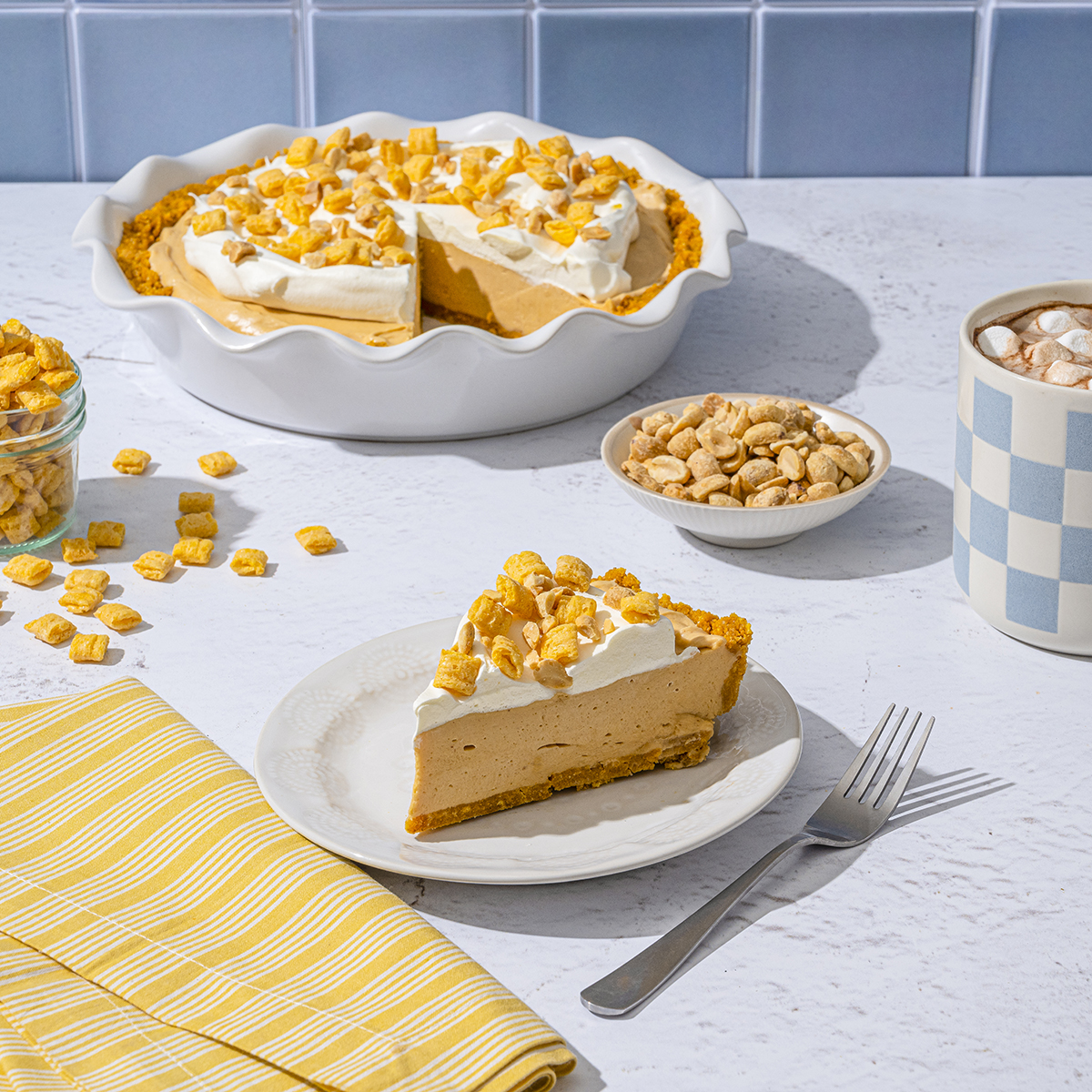 Capn Crunch® No-Bake Peanut Butter Pie | FLVR