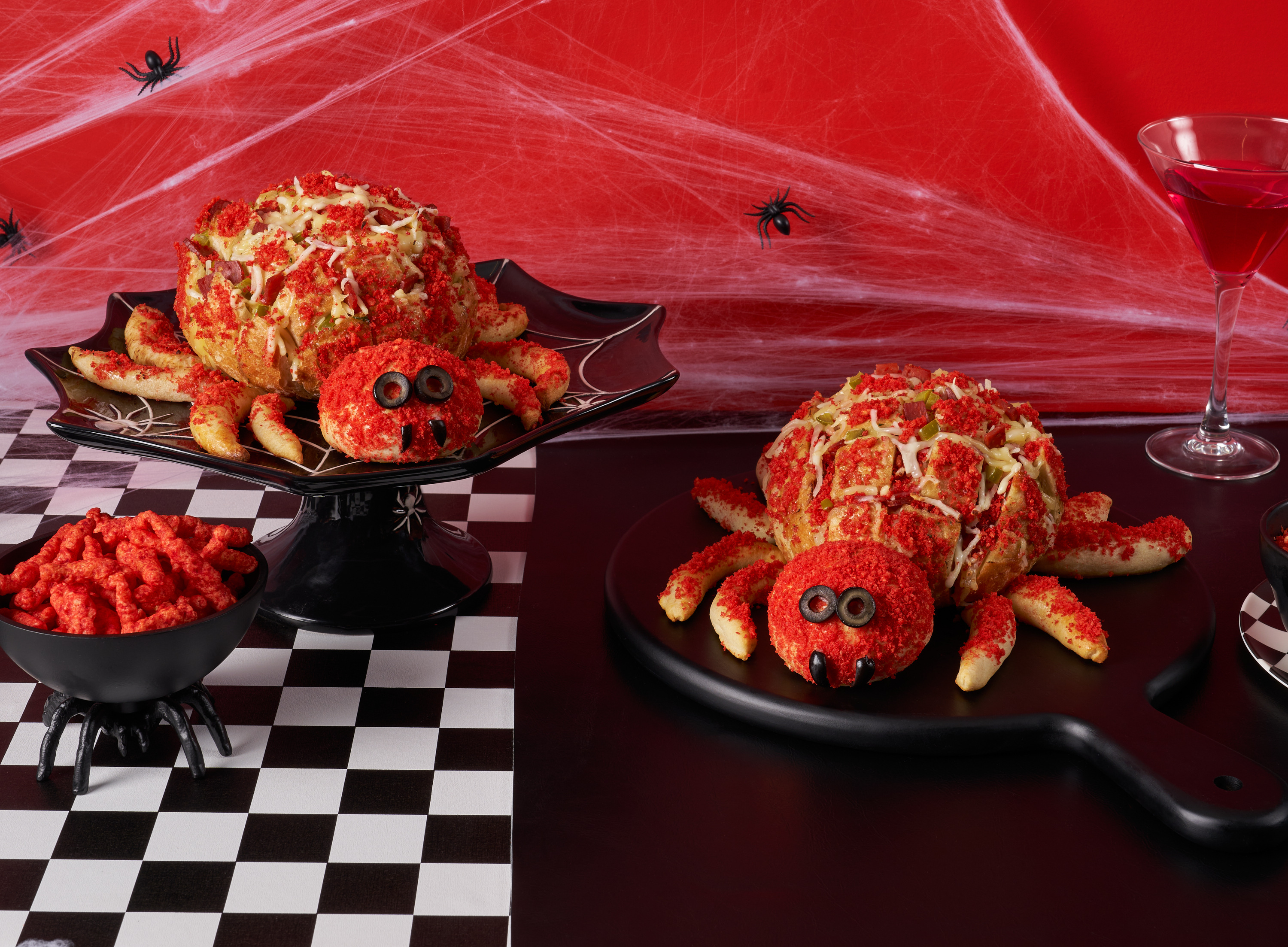 FLAMIN HOT® CHEETOS® Cheesy Pull Apart Spider Bread | FLVR