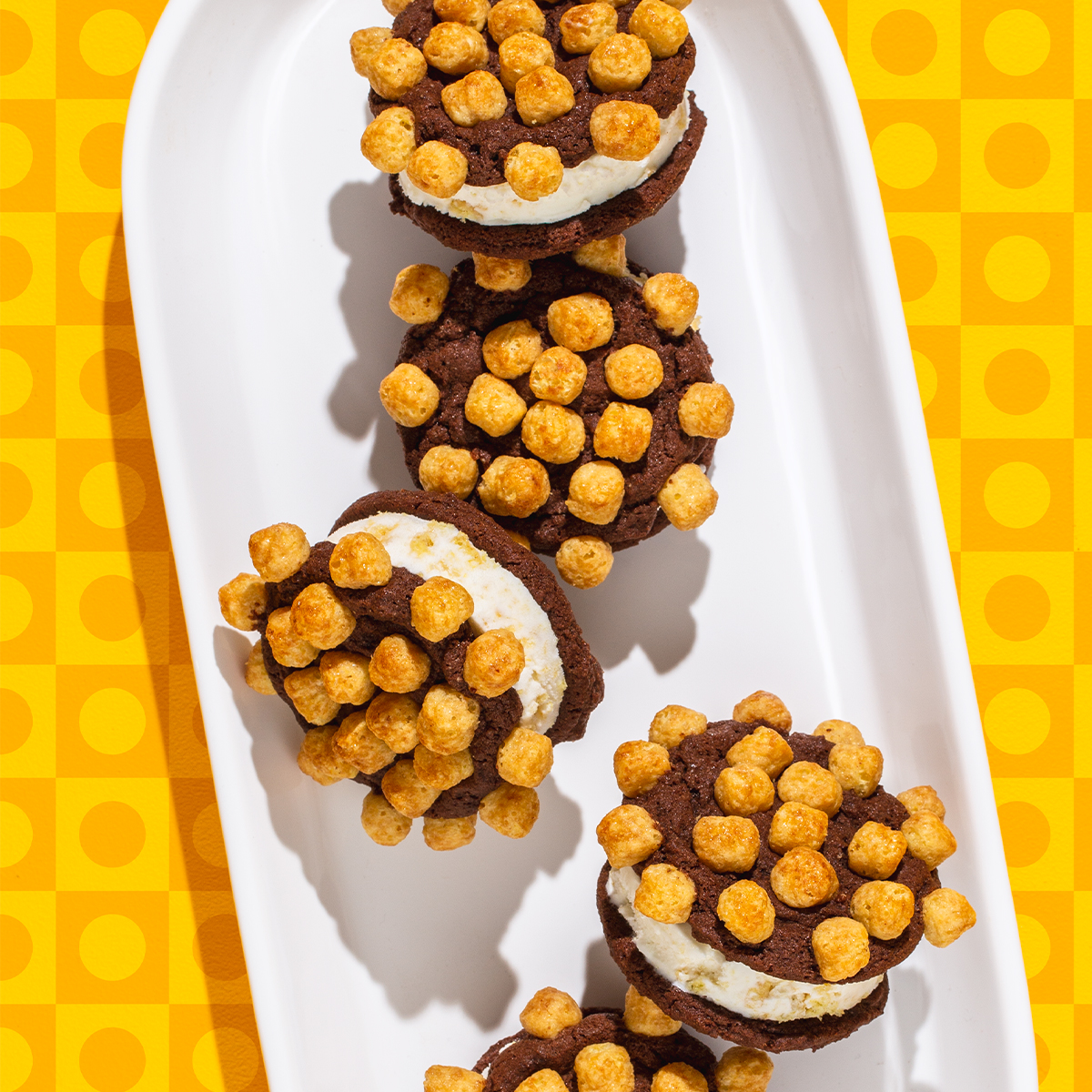 Capn Crunch® Chocolate Peanut Butter Crunch Ice Cream Sandwiches | FLVR