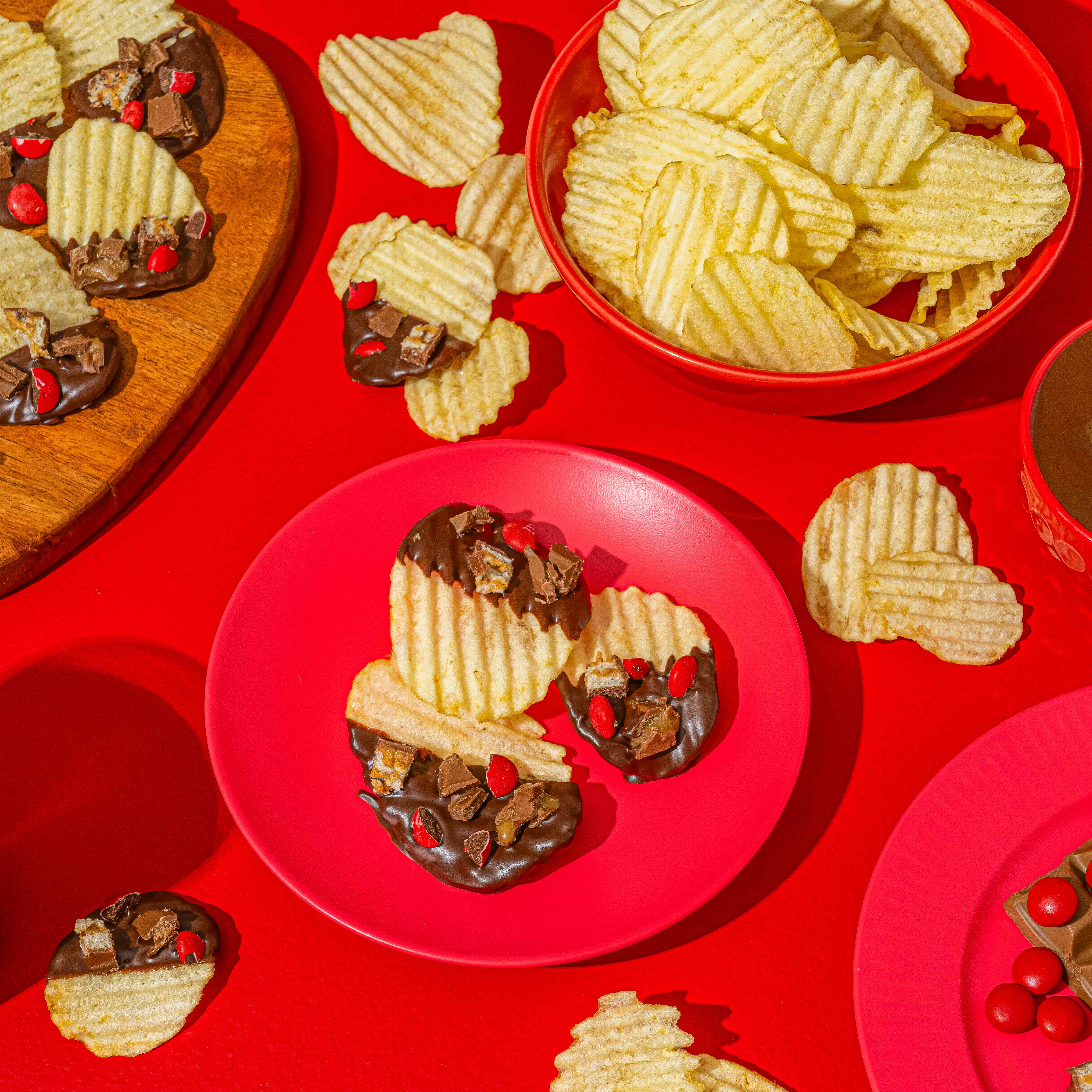 LAYS® Wavy Fully Loaded Dessert Chips | FLVR