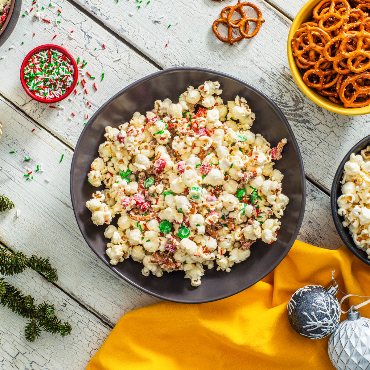 Smartfood® Festive Crunch Popcorn Mix | FLVR