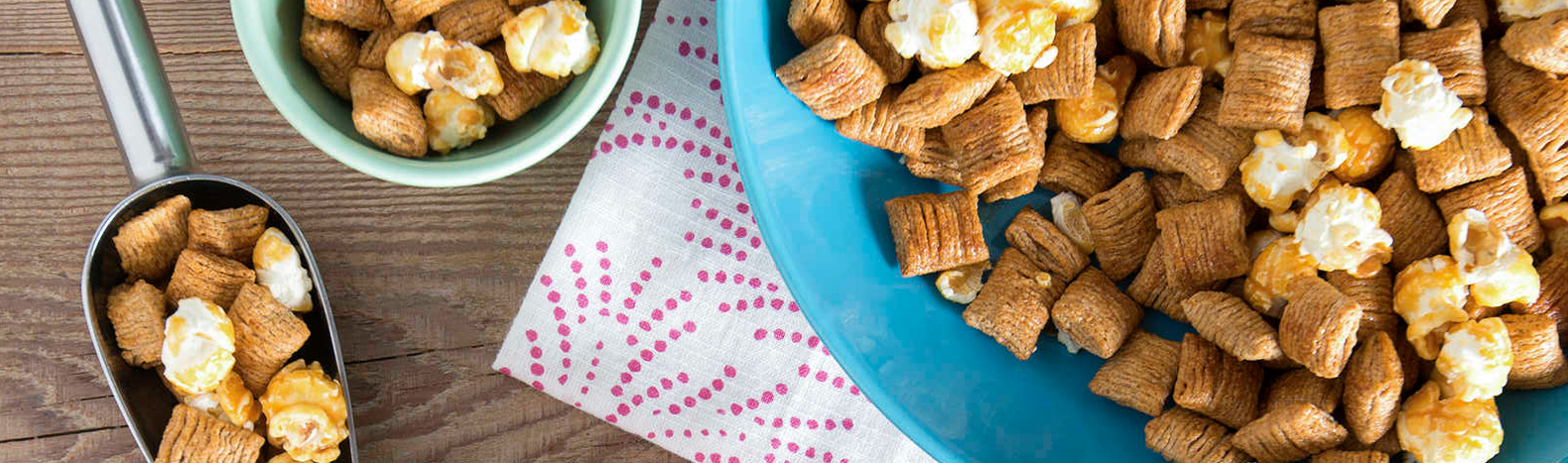 Caramel Corn Crunch Snack Mix | FLVR