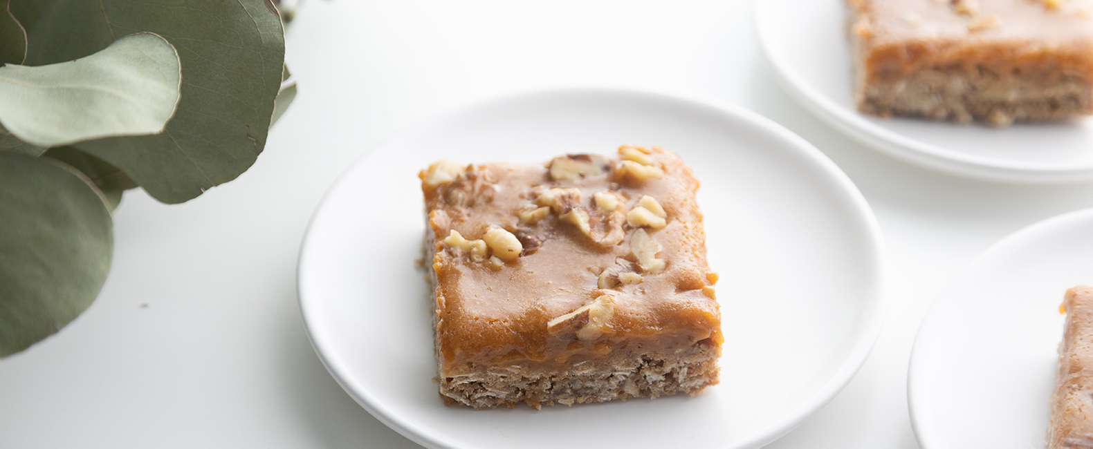 Pumpkin Butterscotch Fudge Bars | FLVR